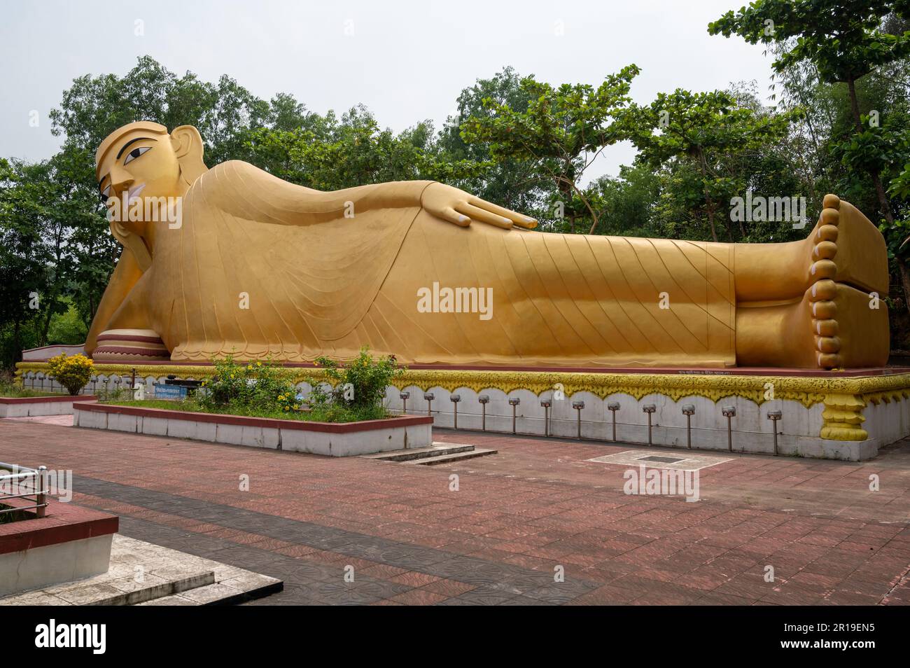 Largest Reclining Statue Of Lord Buddha at Dan Samples blog