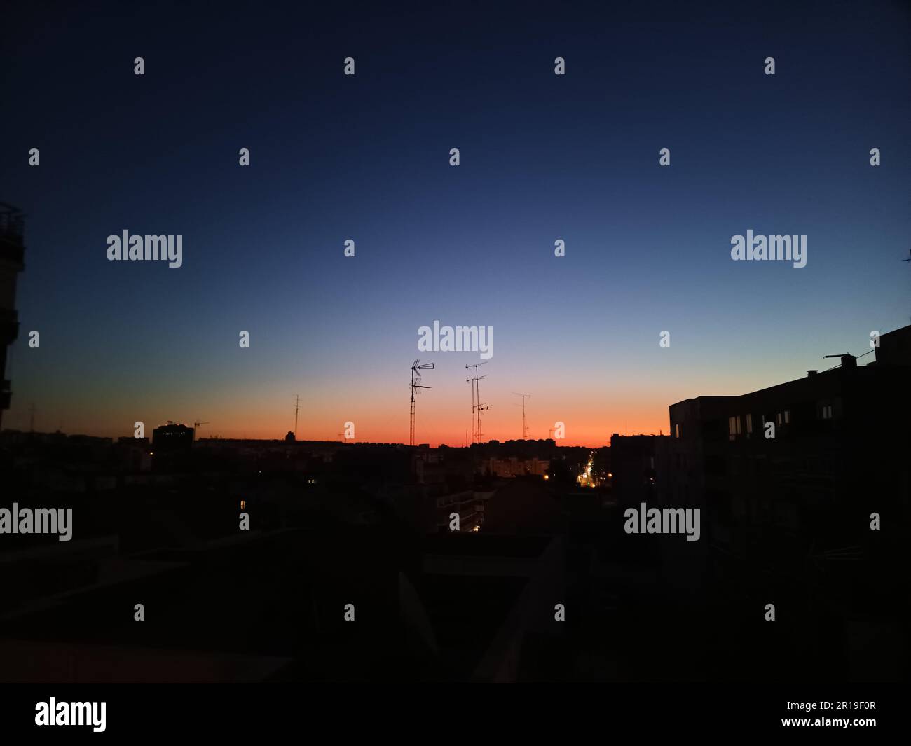 Madrid sky hi-res stock photography and images - Alamy