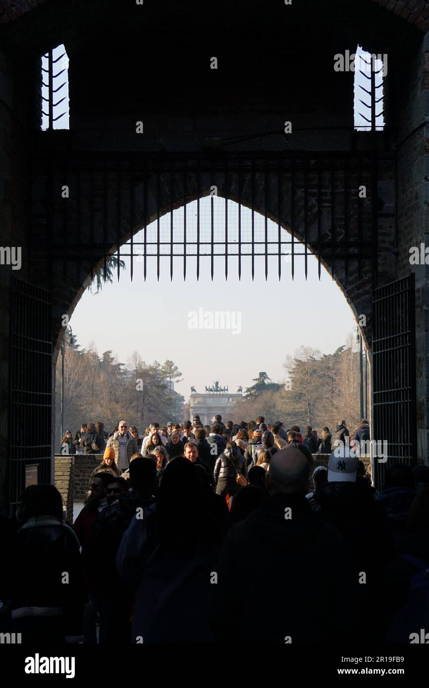 Crowd entering hi-res stock photography and images - Alamy