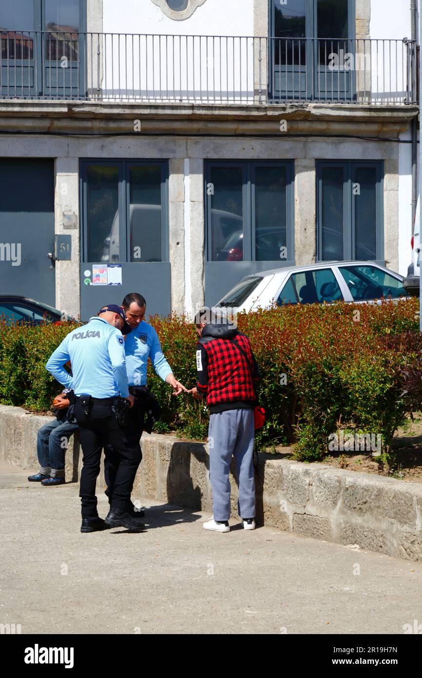 Policia nacionais hi-res stock photography and images - Alamy