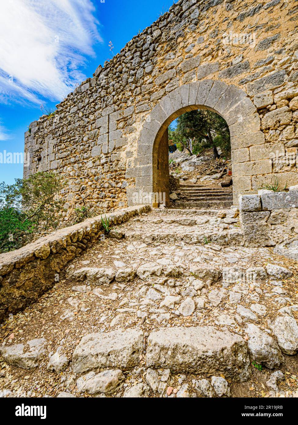 Majorca castle hi-res stock photography and images - Alamy