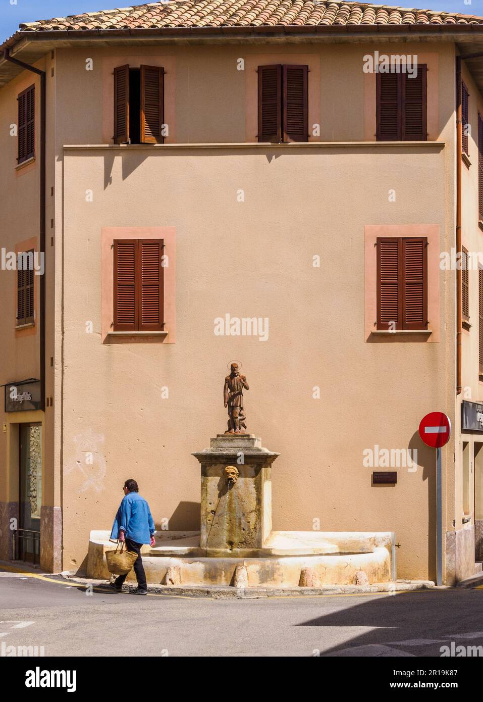 The Abeurador de Sant Isidre a sacred water fountain and drinking ...