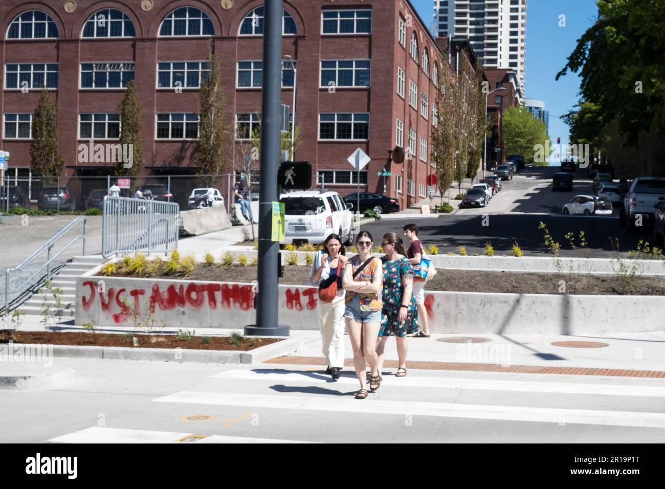 Seattle, USA. 29 Mar, 2023. Graffiti and visitors at the new throughway ...