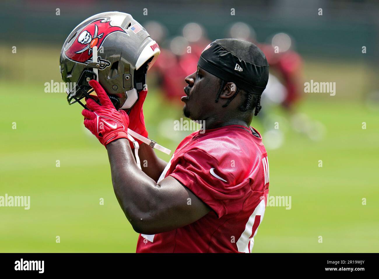 Tampa Bay Buccaneers 2023 first-round draft pick Calijah Kancey puts on ...