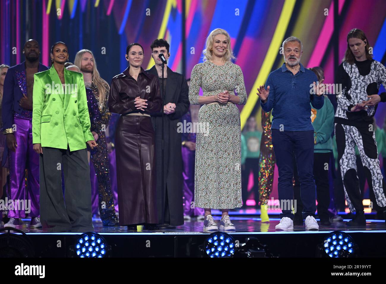 LIVERPOOL 20230512 Programledarna Graham Norton och Hanna Waddingham ...