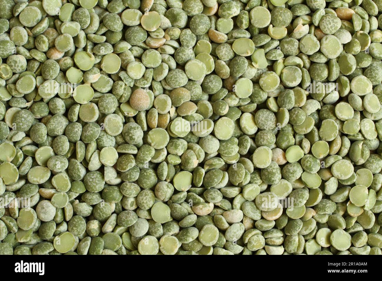 Chopped split peas hi-res stock photography and images - Alamy