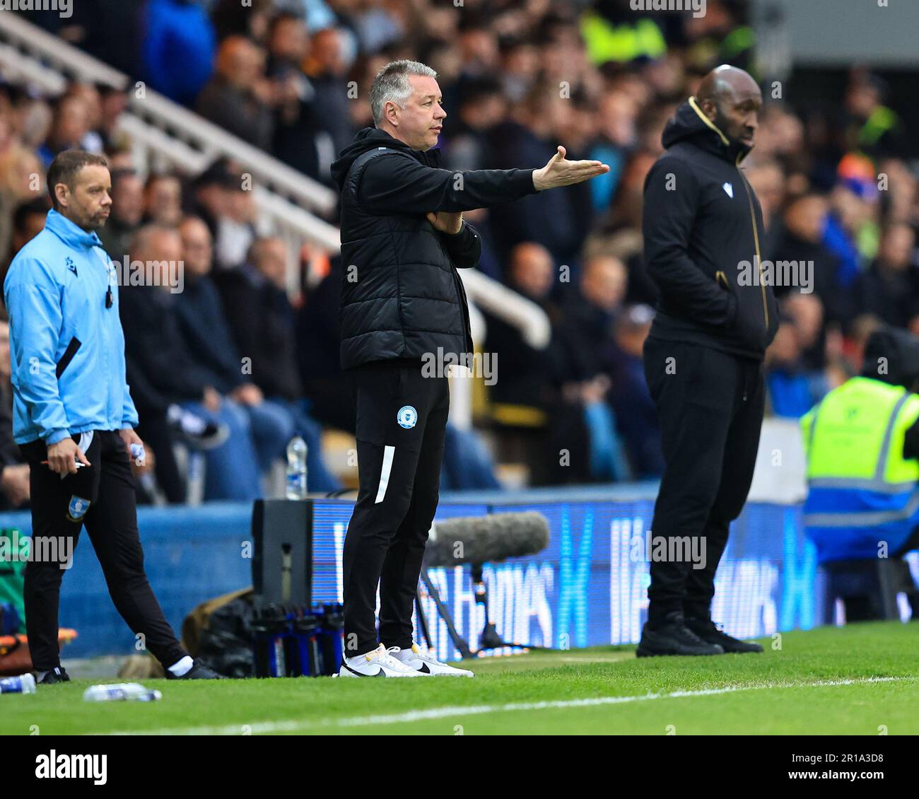 Peterborough vs sheffield wednesday hi-res stock photography and images ...