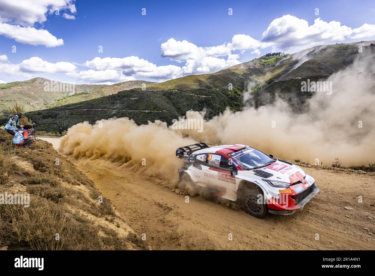 33 Elfyn EVANS (GBR), Scott MARTIN (GBR), TOYOTA GAZOO RACING WRT ...
