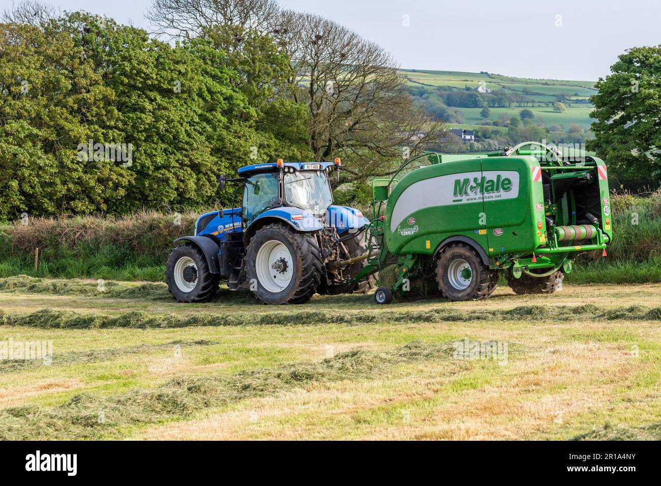 New holland t7 245 tractor hi-res stock photography and images - Alamy