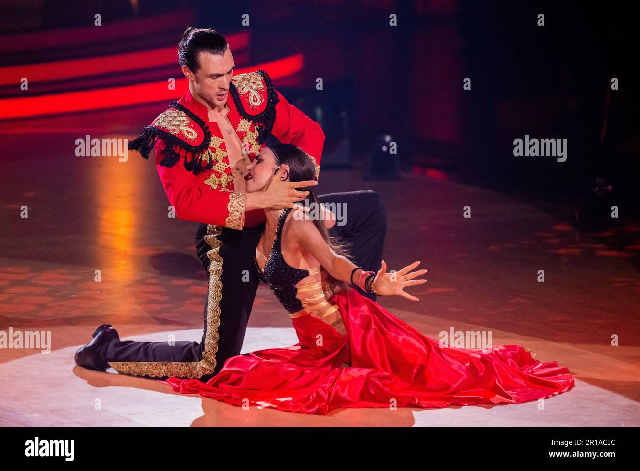 Cologne, Germany. 12th May, 2023. Timon Krause, mentalist, and Ekaterina Leonova, professional ...