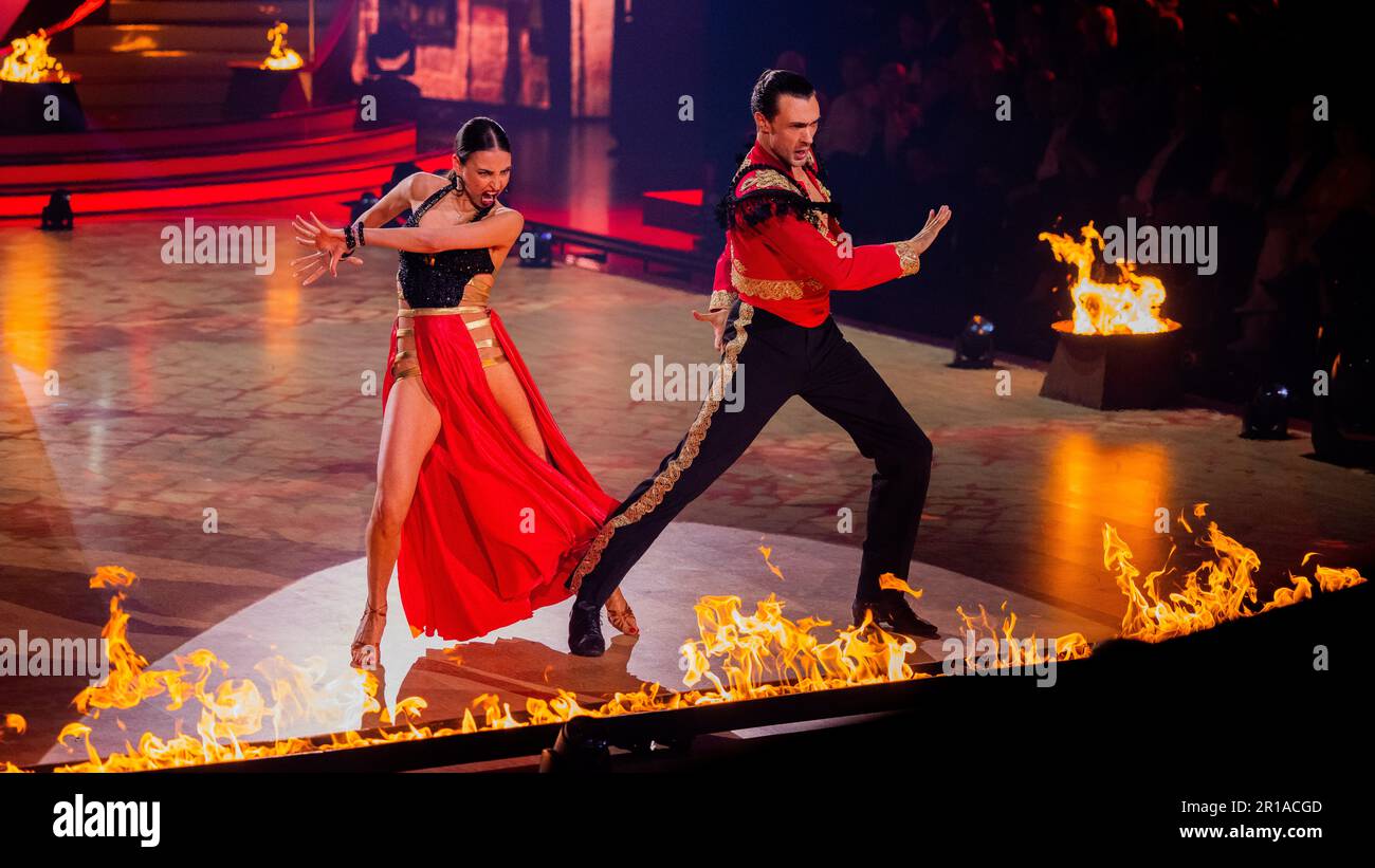 Cologne, Germany. 12th May, 2023. Timon Krause, mentalist, and Ekaterina Leonova, professional ...