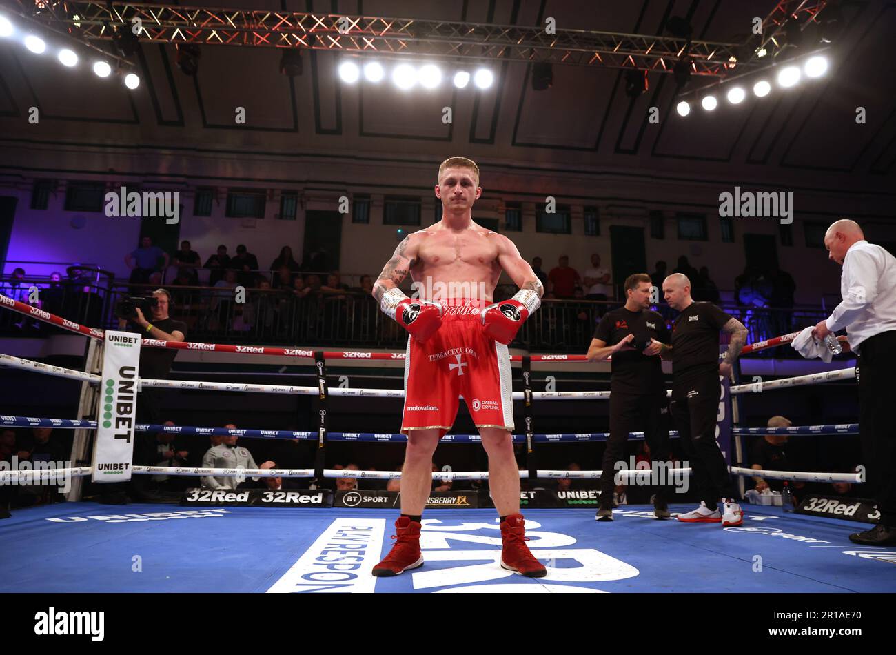 Ryan Garner celebrates victory against Eduardo Valverde in the ...