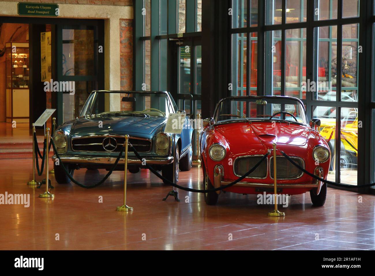 ISTANBUL, TURKEY - SEPTEMBER 08, 2012: Classic cars in Rahmi M. Koc ...