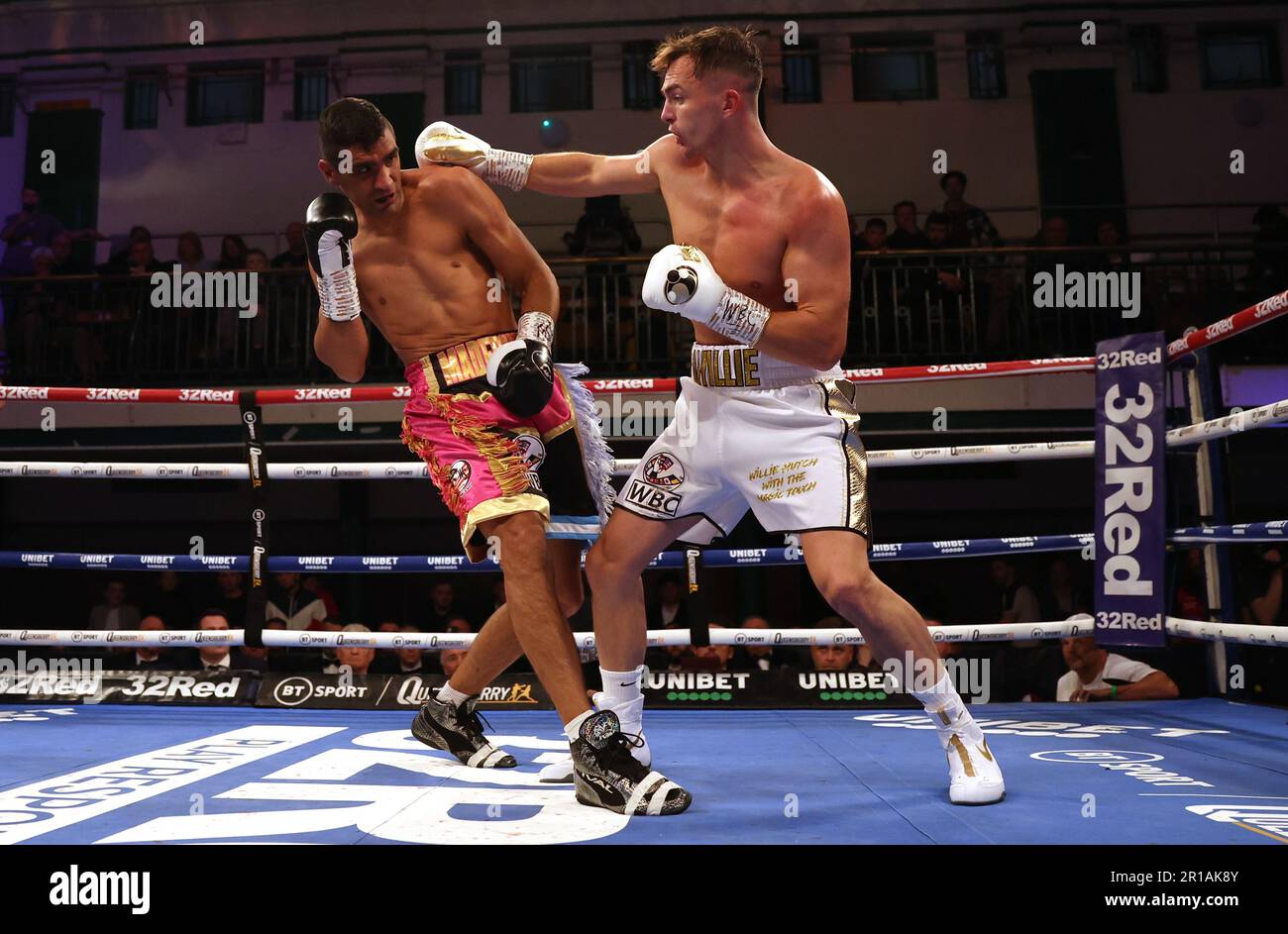 William Hutchinson (right) competes against Ezequiel Osvaldo Maderna ...