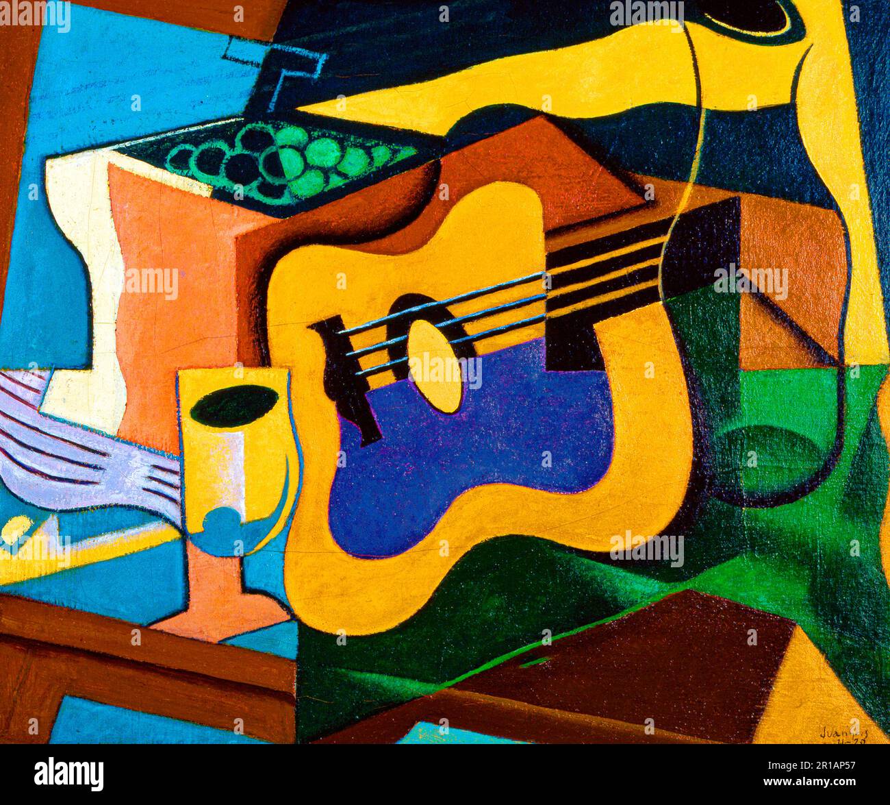 Grapes and guitar hi-res stock photography and images - Alamy