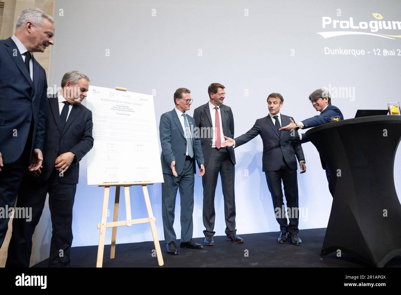 French Economy Minister Bruno Le Maire, President of the Regional ...