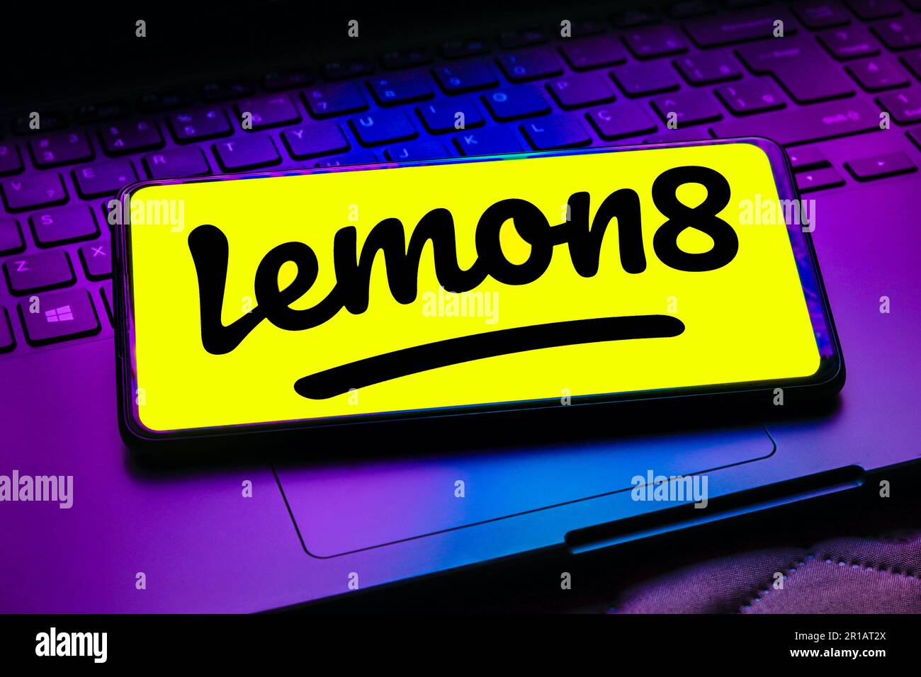 In this photo illustration, the Lemon8 logo is displayed on a smartphone screen Stock Photo - Alamy