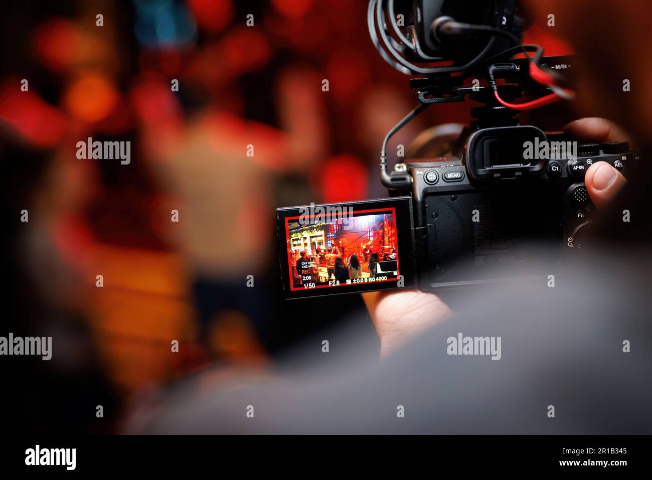 Rotating screen hi-res stock photography and images - Alamy