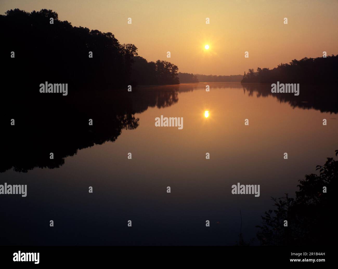 Lovely sunrise hi-res stock photography and images - Alamy