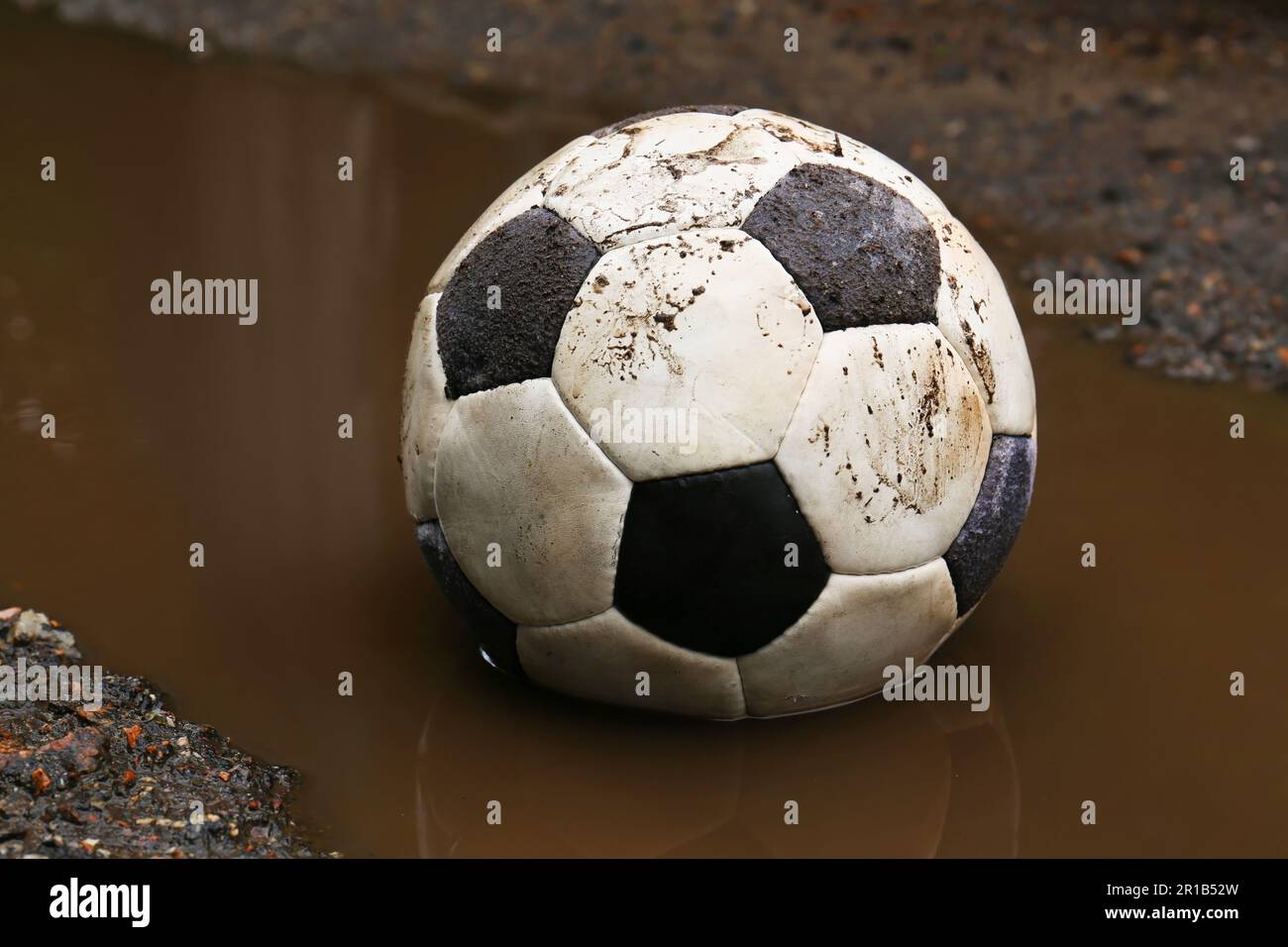 Muddy wet football ground hi-res stock photography and images - Alamy