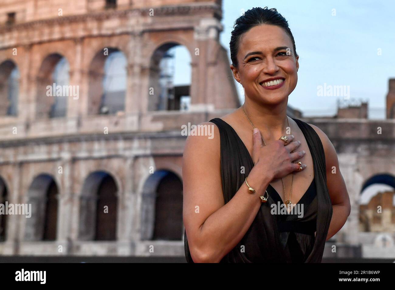 Movieing hi-res stock photography and images - Alamy