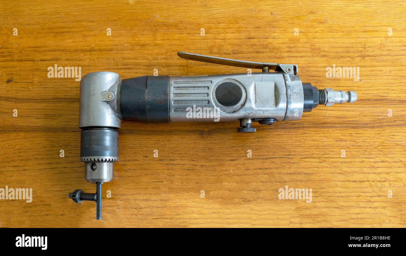 Right angle tool hi-res stock photography and images - Alamy