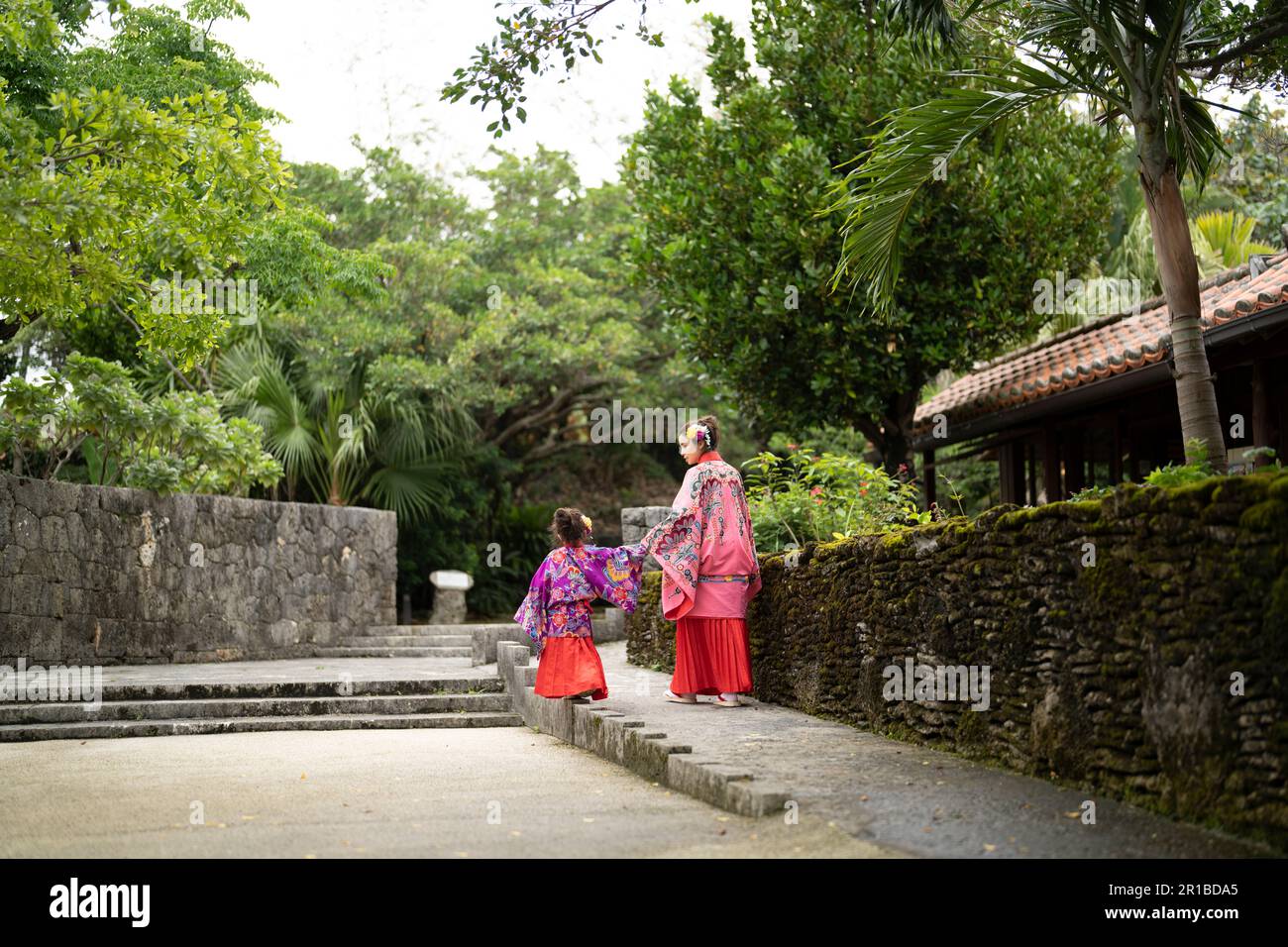 Okinawan mother and daughter wearing traditional Okinawan ryusou ...