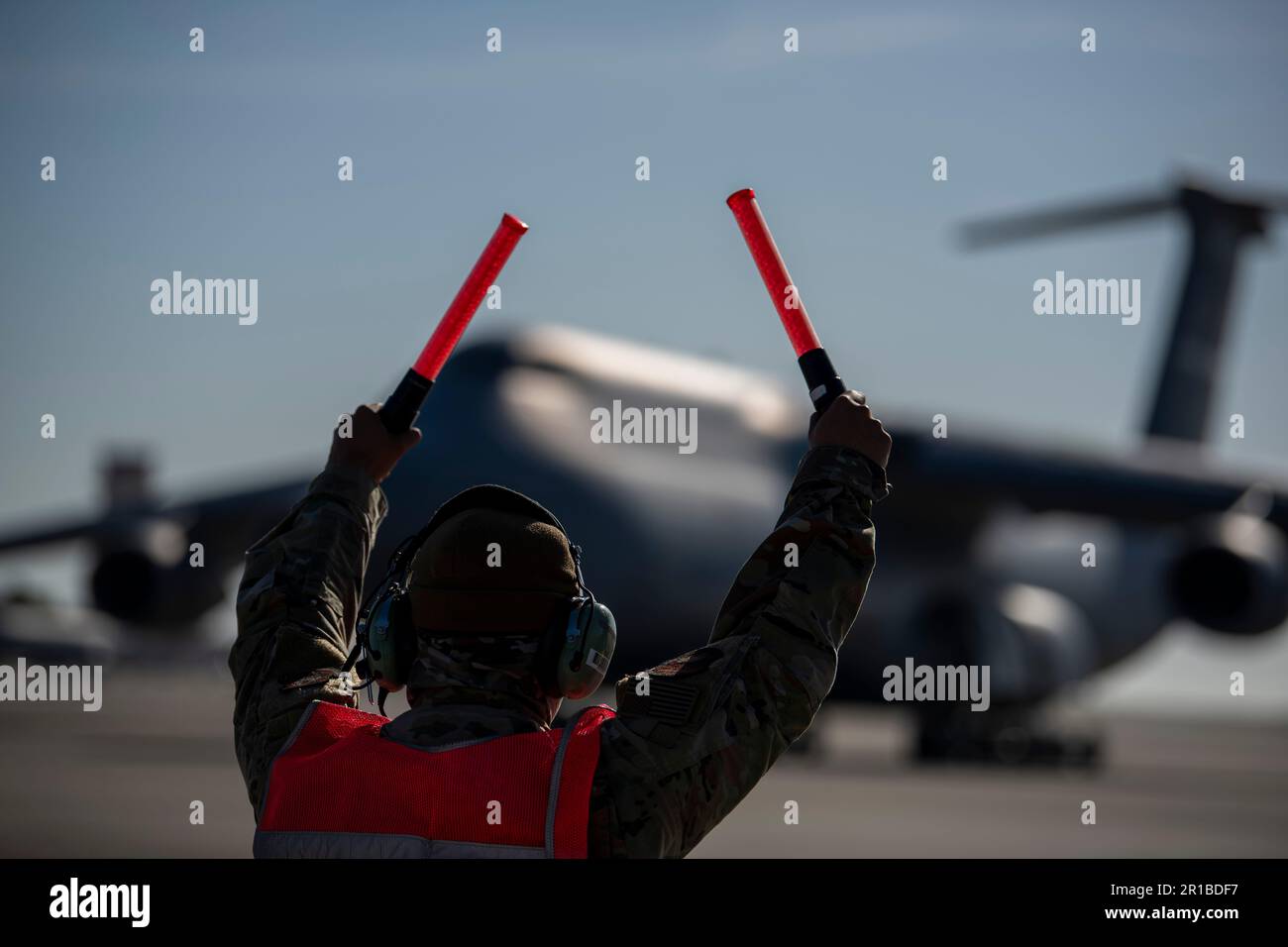 349th aircraft maintenance squadron hi-res stock photography and images ...