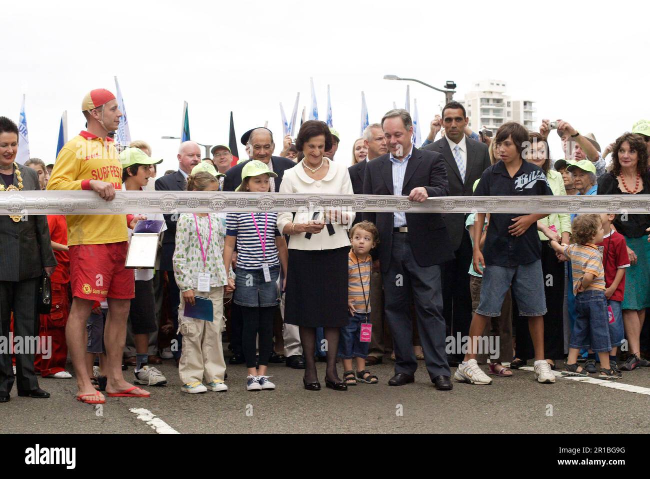 Governor of NSW, Professor Marie Bashir (assisted by Premier of NSW ...