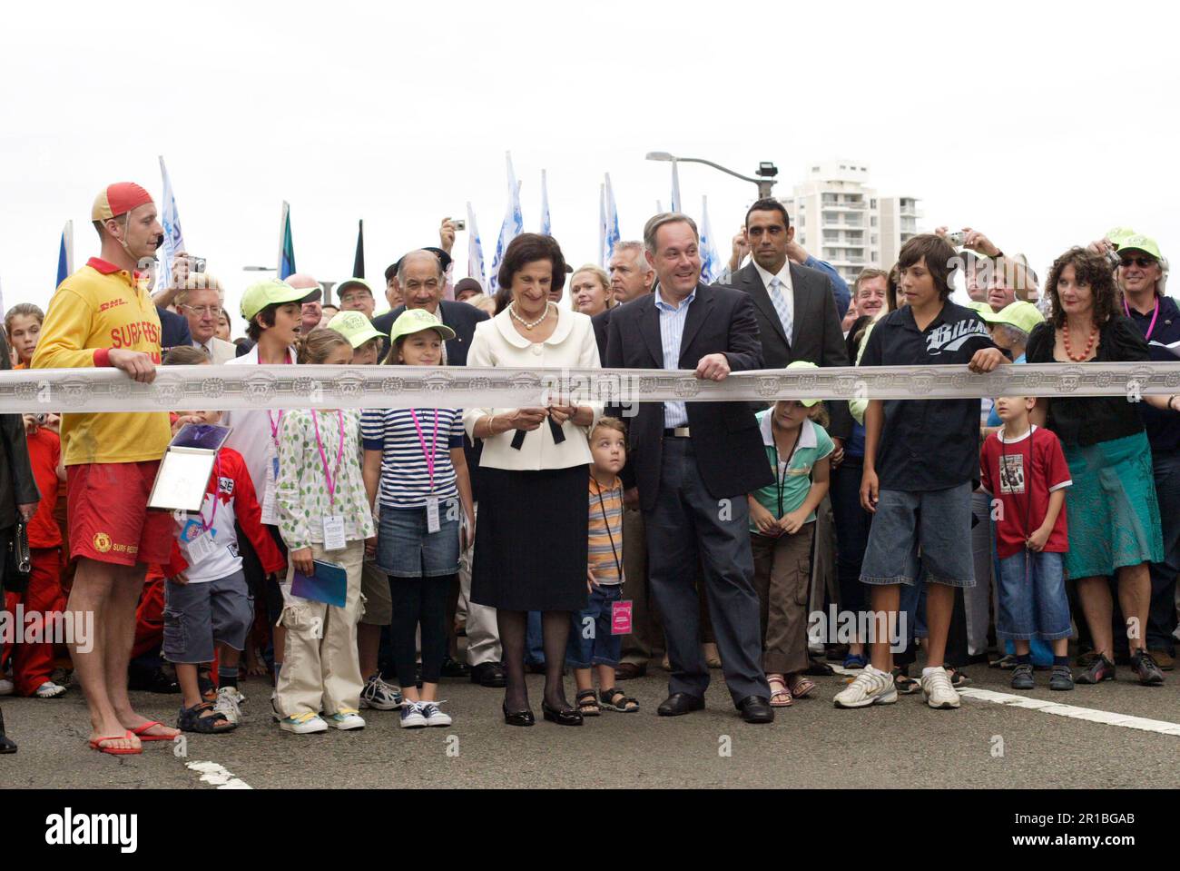 Governor of NSW, Professor Marie Bashir (assisted by Premier of NSW ...
