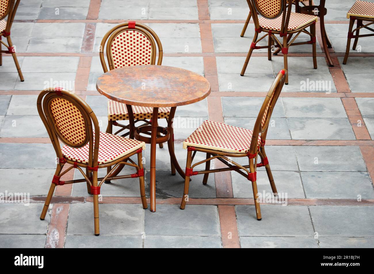 Canteen tables hi-res stock photography and images - Alamy