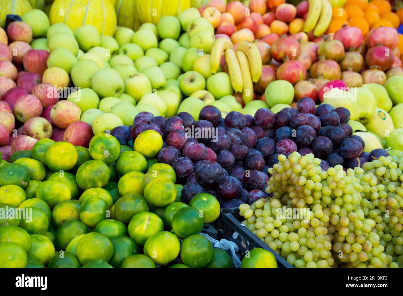 Variety of fresh organic fruits on the street stall Stock Photo - Alamy