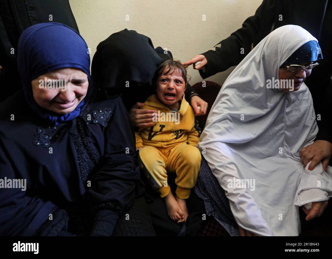 Gaza, Palestine. 11th May, 2023. Relatives of the two Palestinians, Ali ...