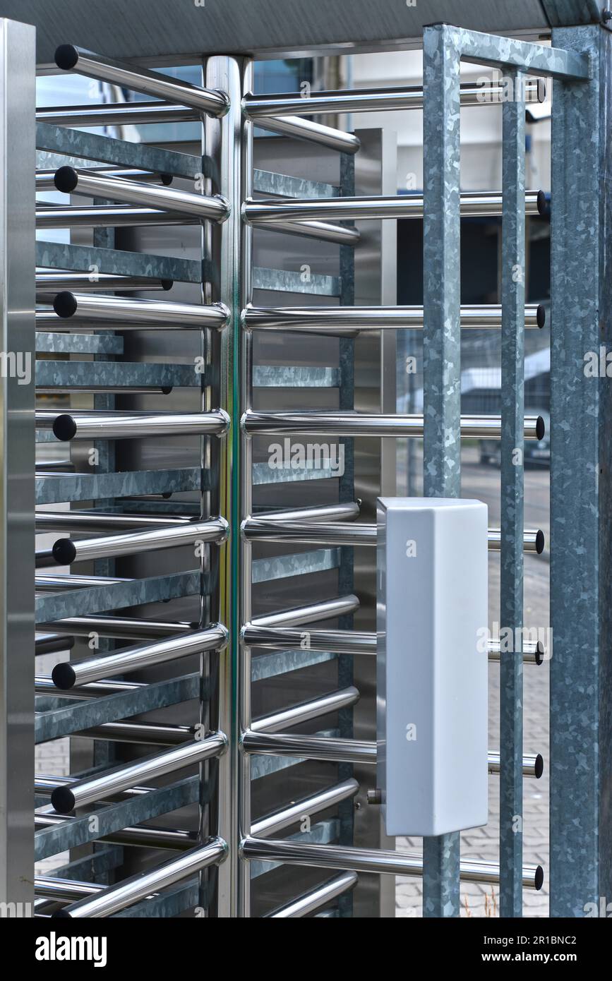 Control turnstile hi-res stock photography and images - Alamy