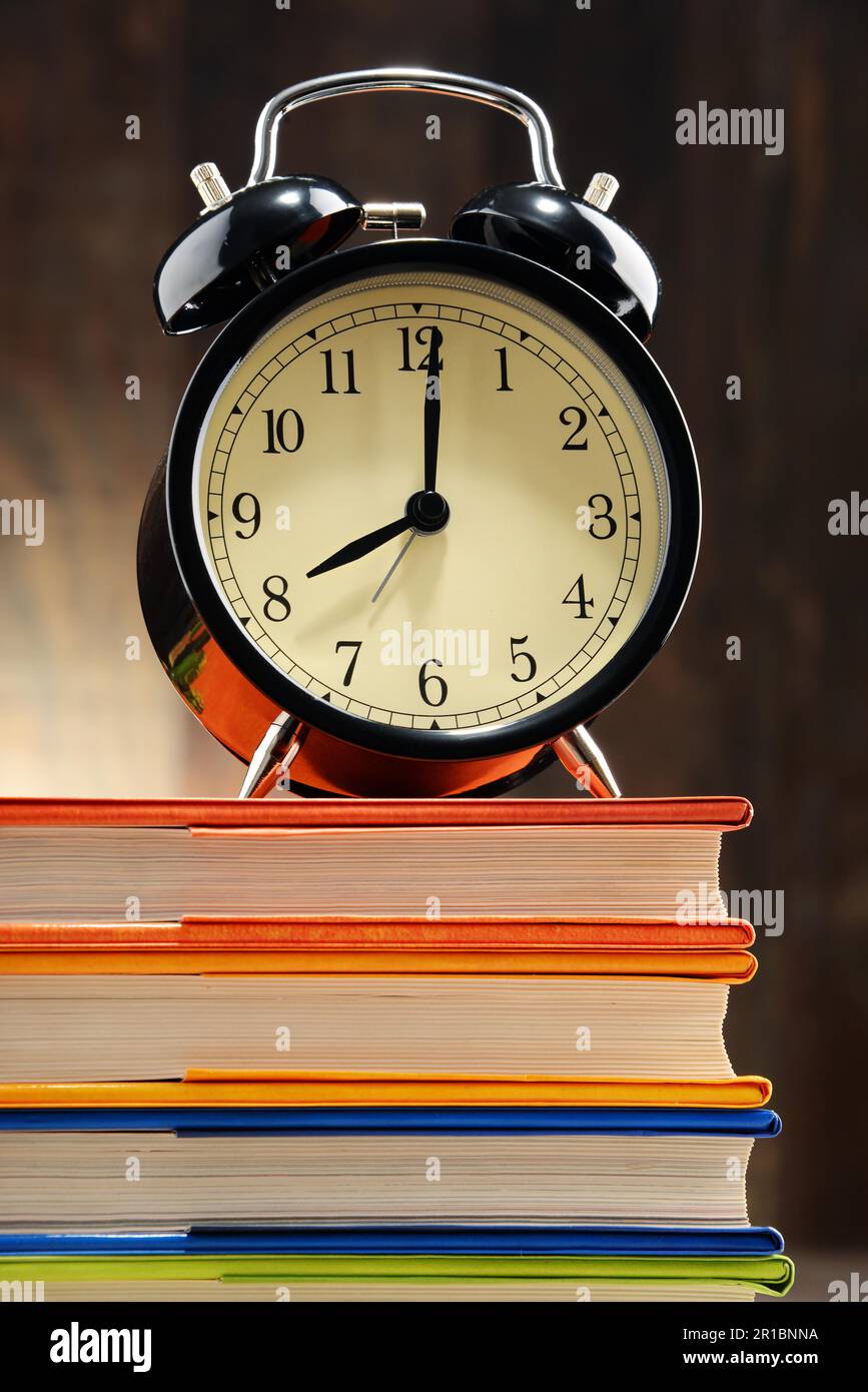 Obsolete books hi-res stock photography and images - Alamy