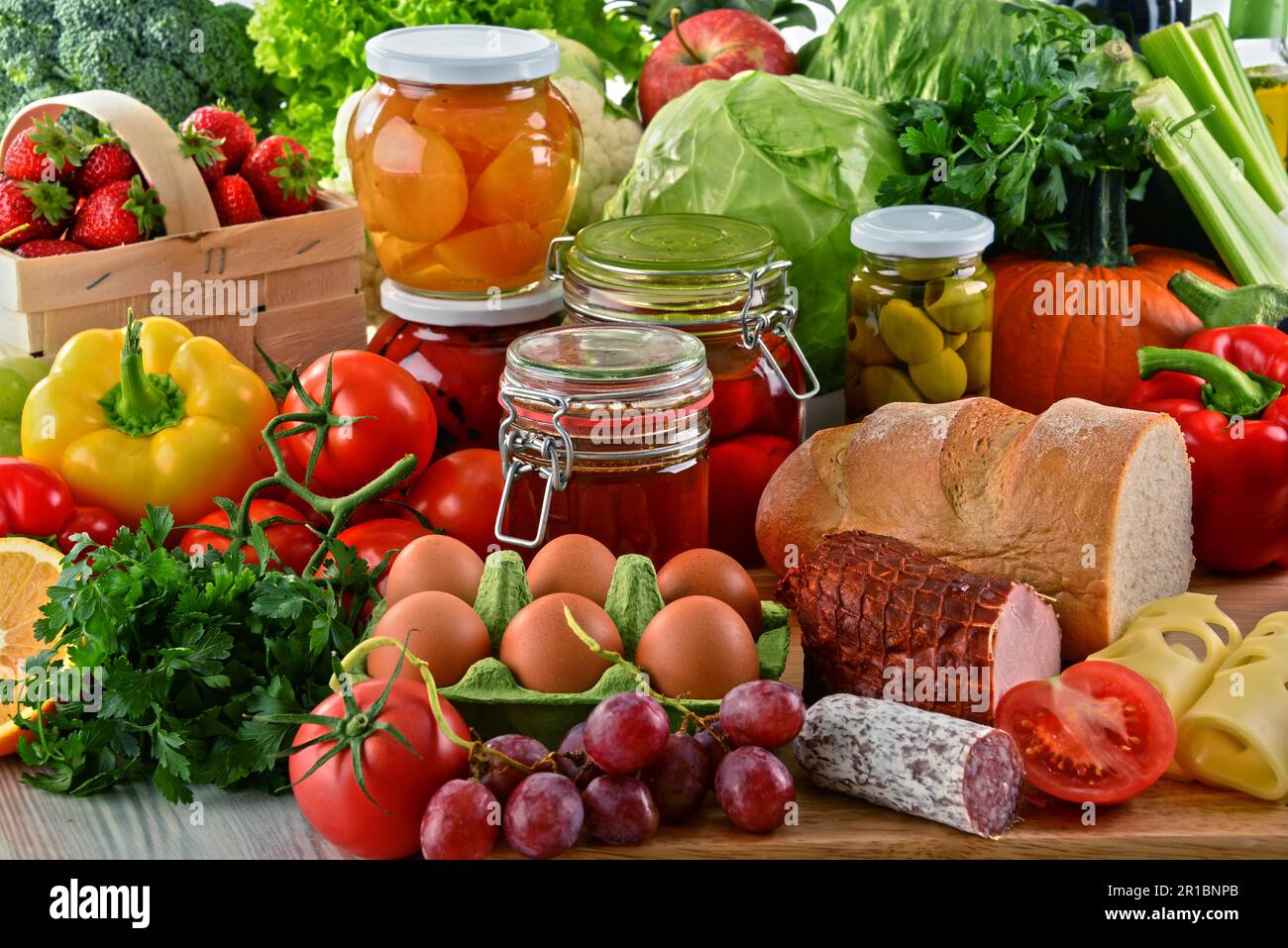 Healthy balanced food dish hi-res stock photography and images - Alamy