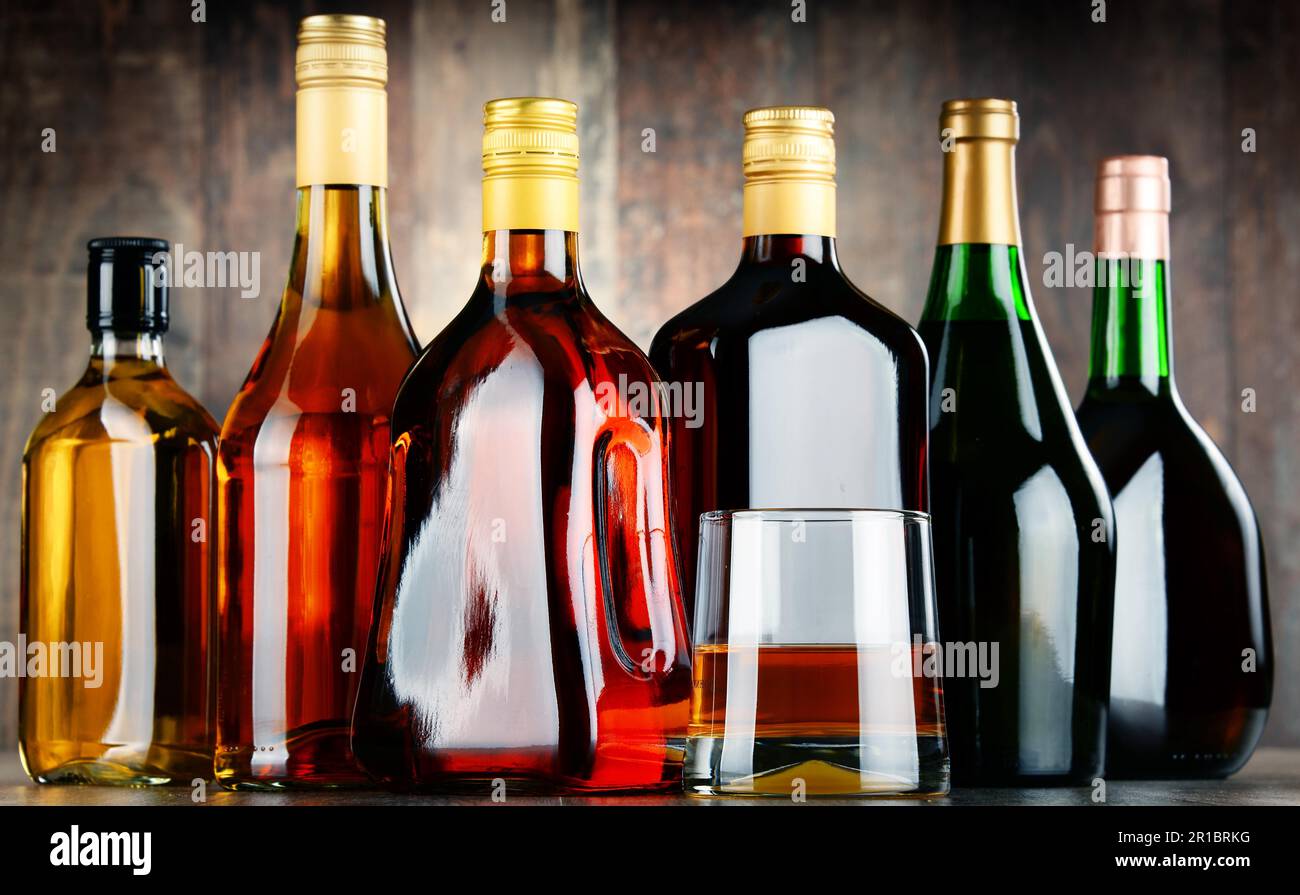 Glass bottles assorted alcoholic hi-res stock photography and images ...
