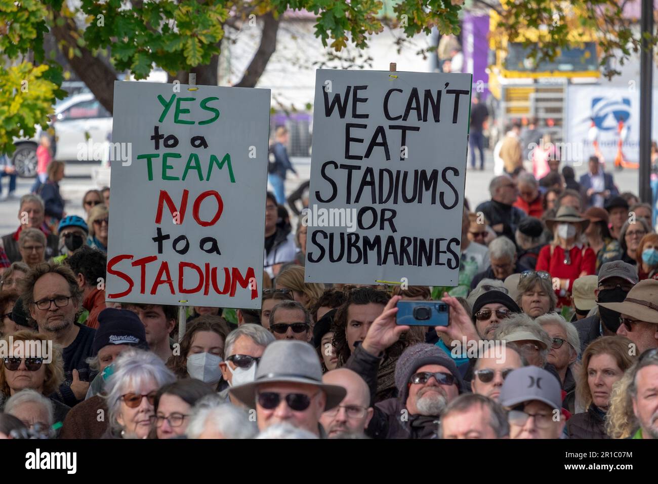The No Stadium Rally on Parliament Lawns in Hobart, Saturday, 13th May ...