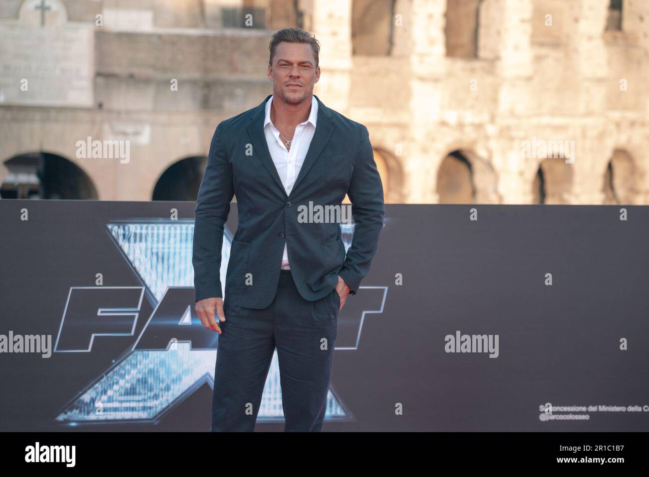 Alan ritchson 2023 hi-res stock photography and images - Alamy