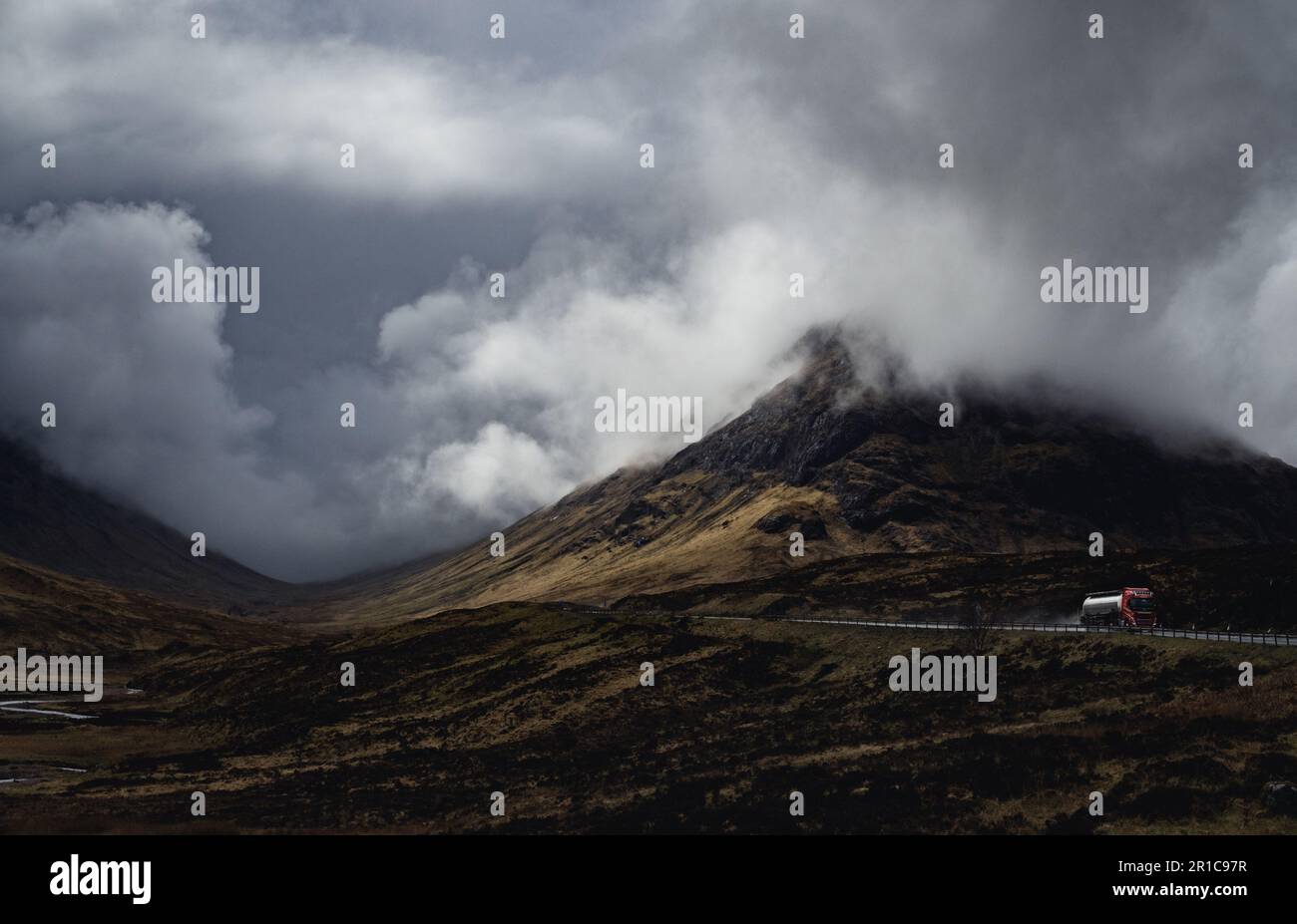 Visit the highlands hi-res stock photography and images - Alamy