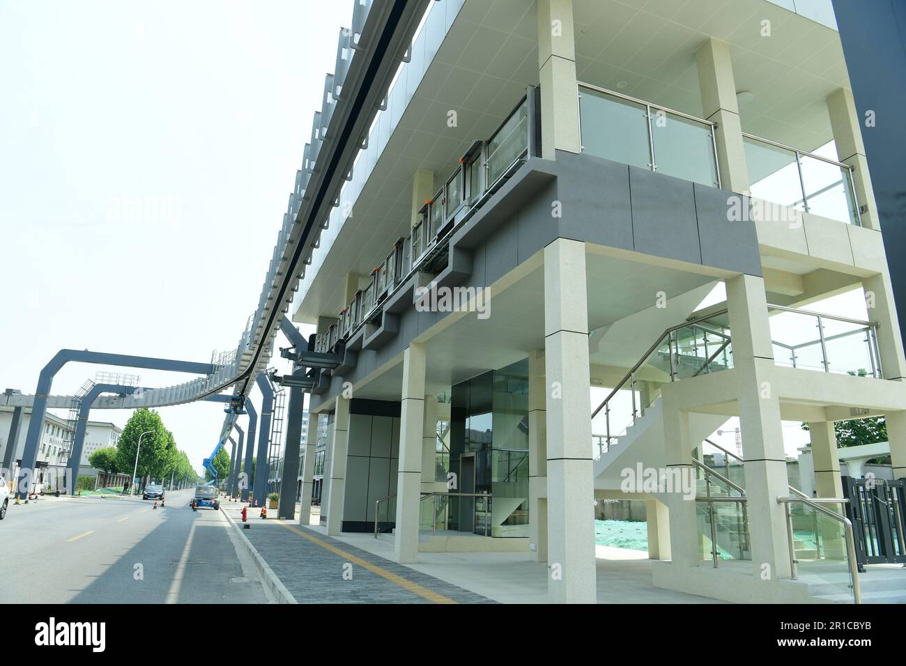 SHANGHAI, CHINA - MAY 13, 2023 - Construction workers install and debug ...