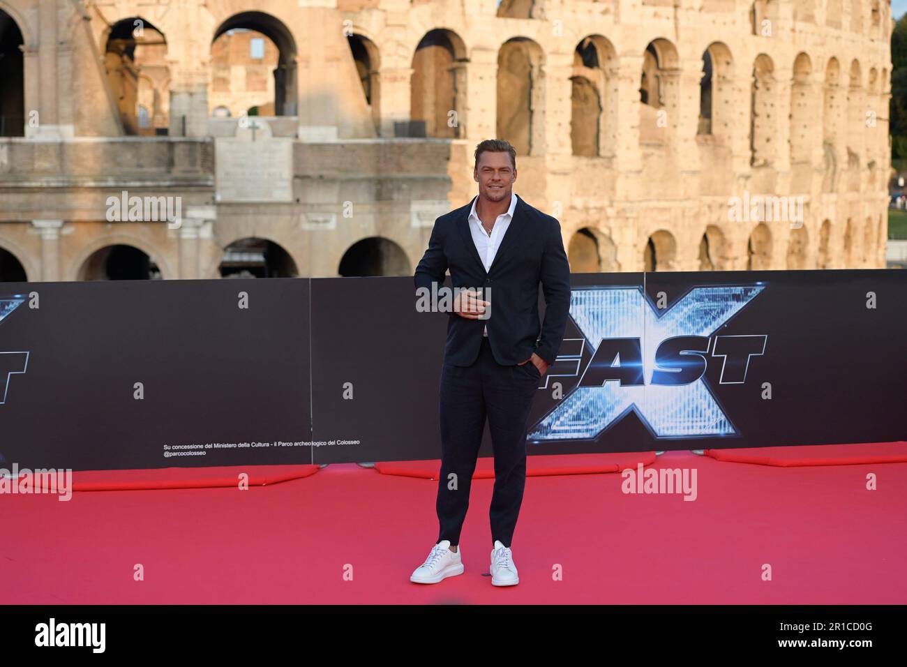 Alan ritchson 2023 hi-res stock photography and images - Alamy