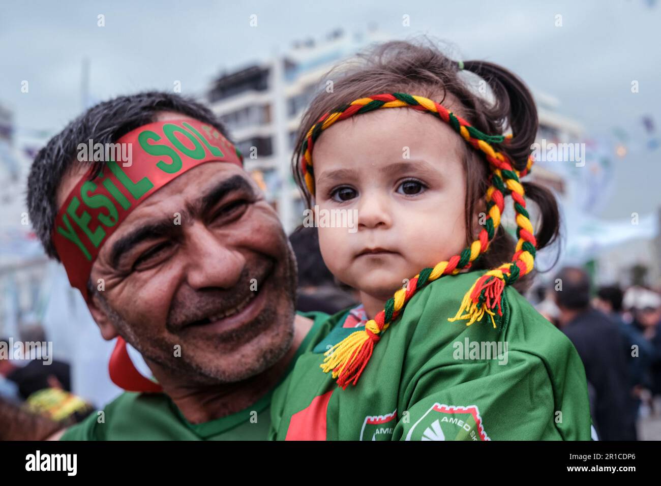 Kurdish father hi-res stock photography and images - Alamy
