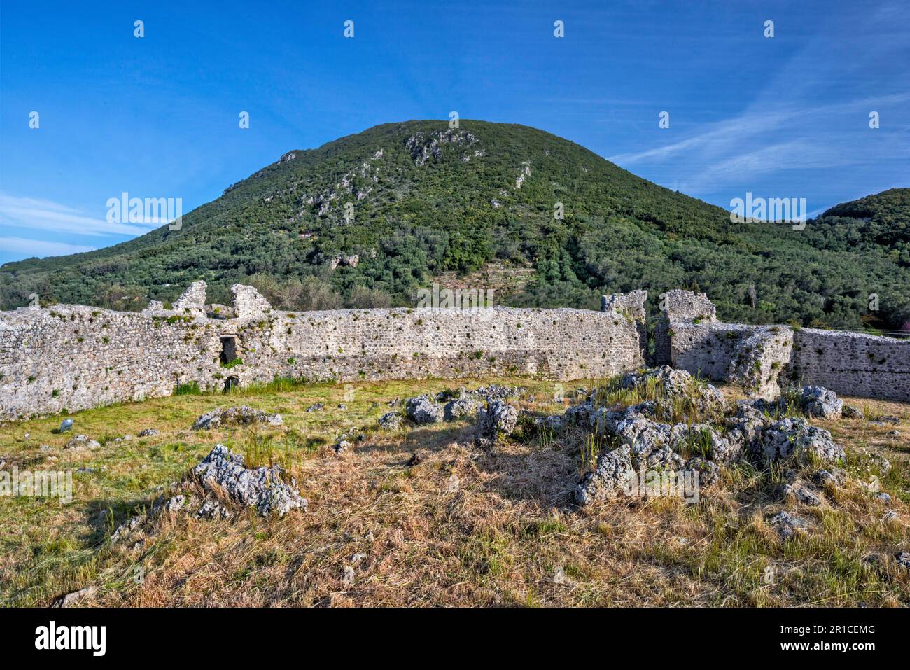 Byzantine Castle of Gardiki, 13th century, walls, remnants of ...