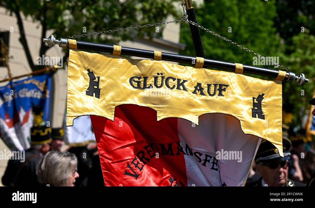 Sangerhausen, Germany. 13th May, 2023. A flag of the miners with the ...