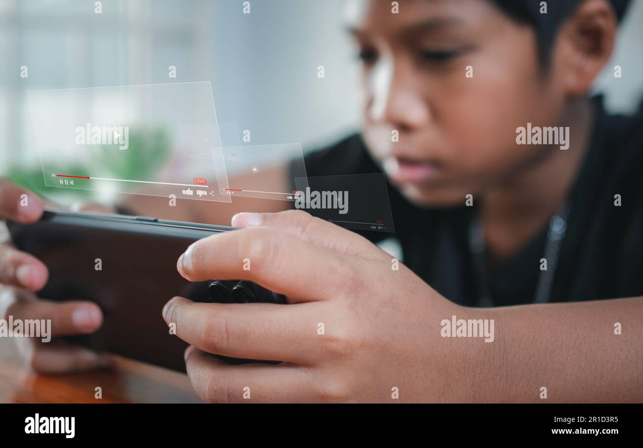 Live streaming screen interface hi-res stock photography and images - Alamy