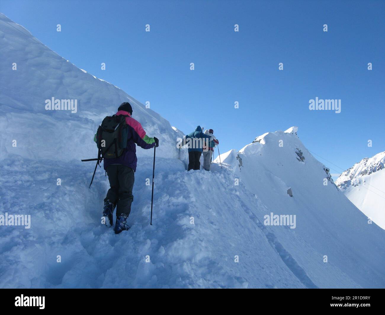 Group young mountain climbers hi-res stock photography and images - Alamy