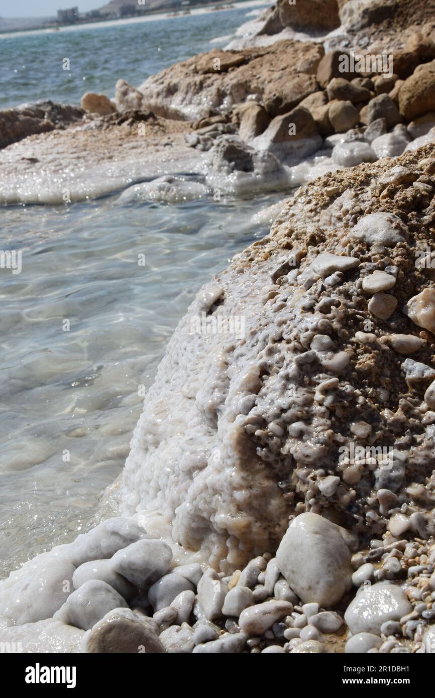 Sinking sea level, sinkholes and salt crystals - Coast of the Dead Sea ...
