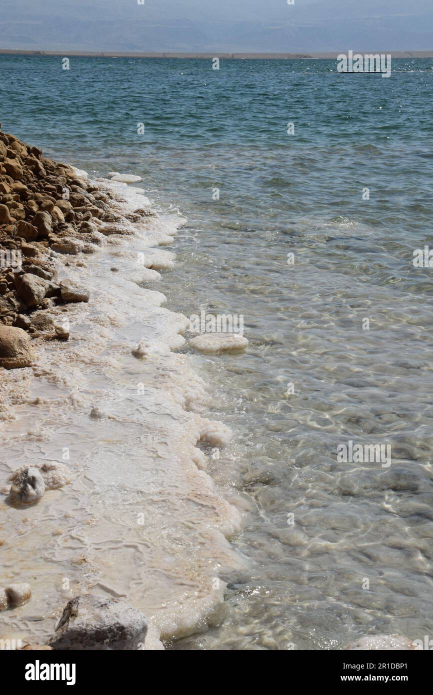 Sinking sea level, sinkholes and salt crystals - Coast of the Dead Sea ...