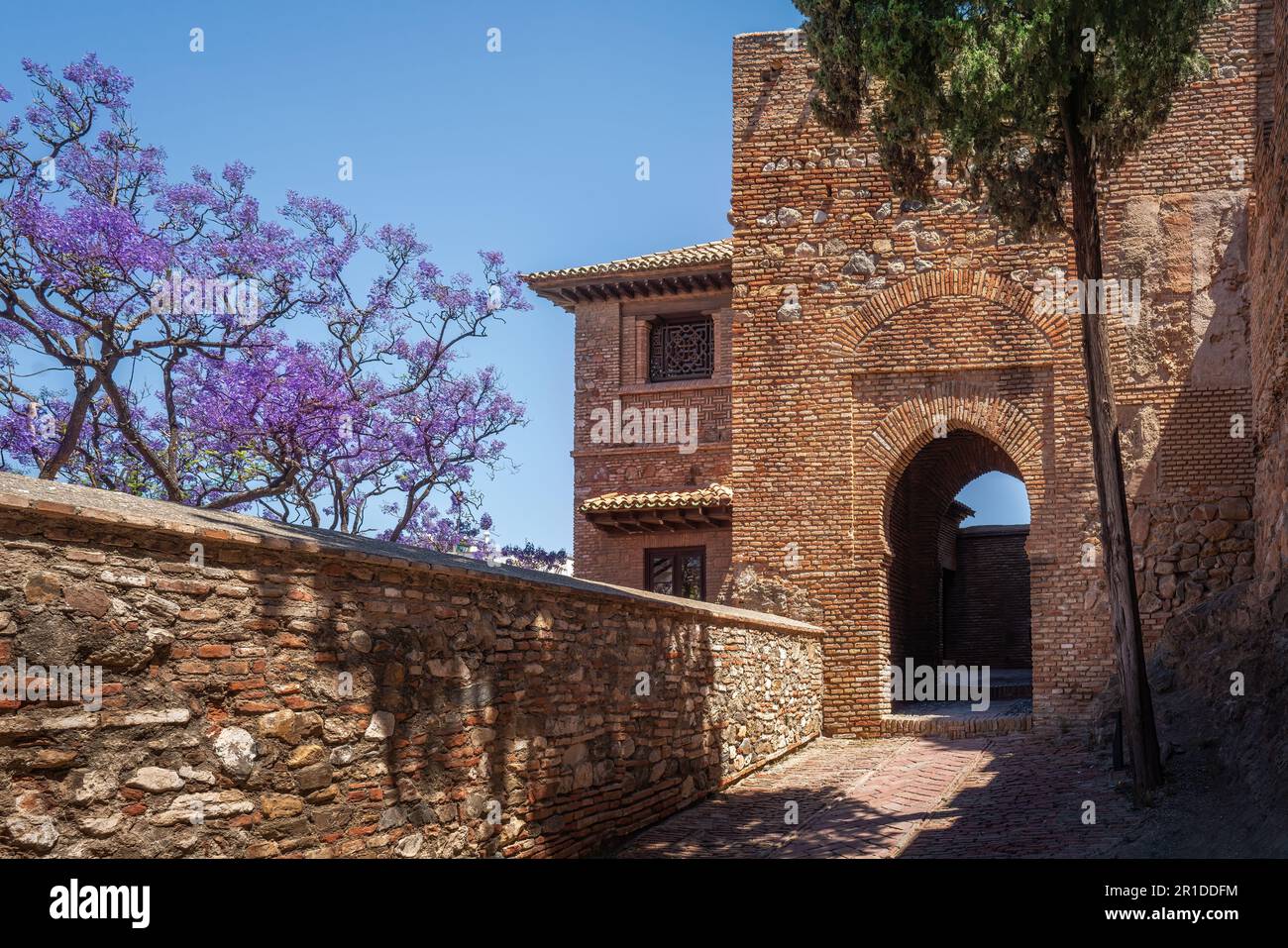 Puerta de la Boveda (Vault Gate) at Alcazaba Fortress - Malaga ...